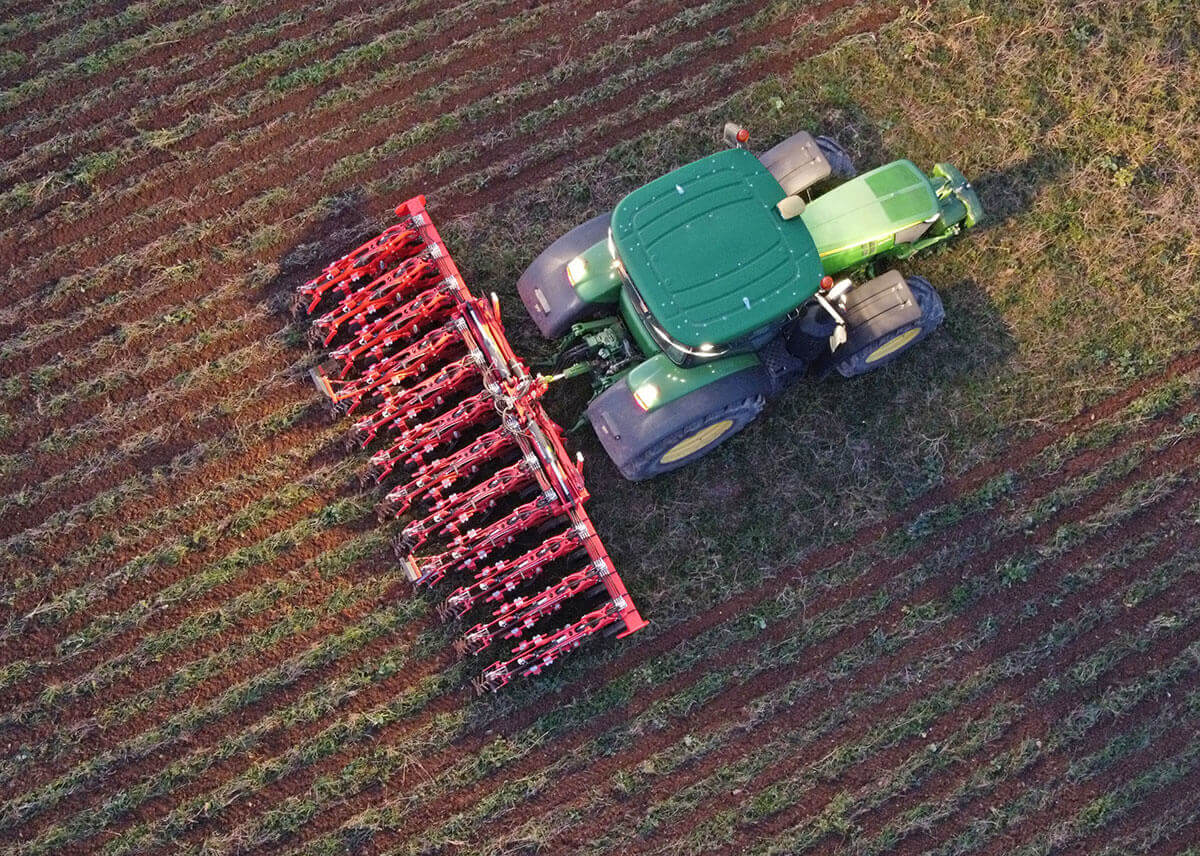 Trailed Strip-Till : Unverferth Seed Runner 3755 XL FS25 – JCDAT