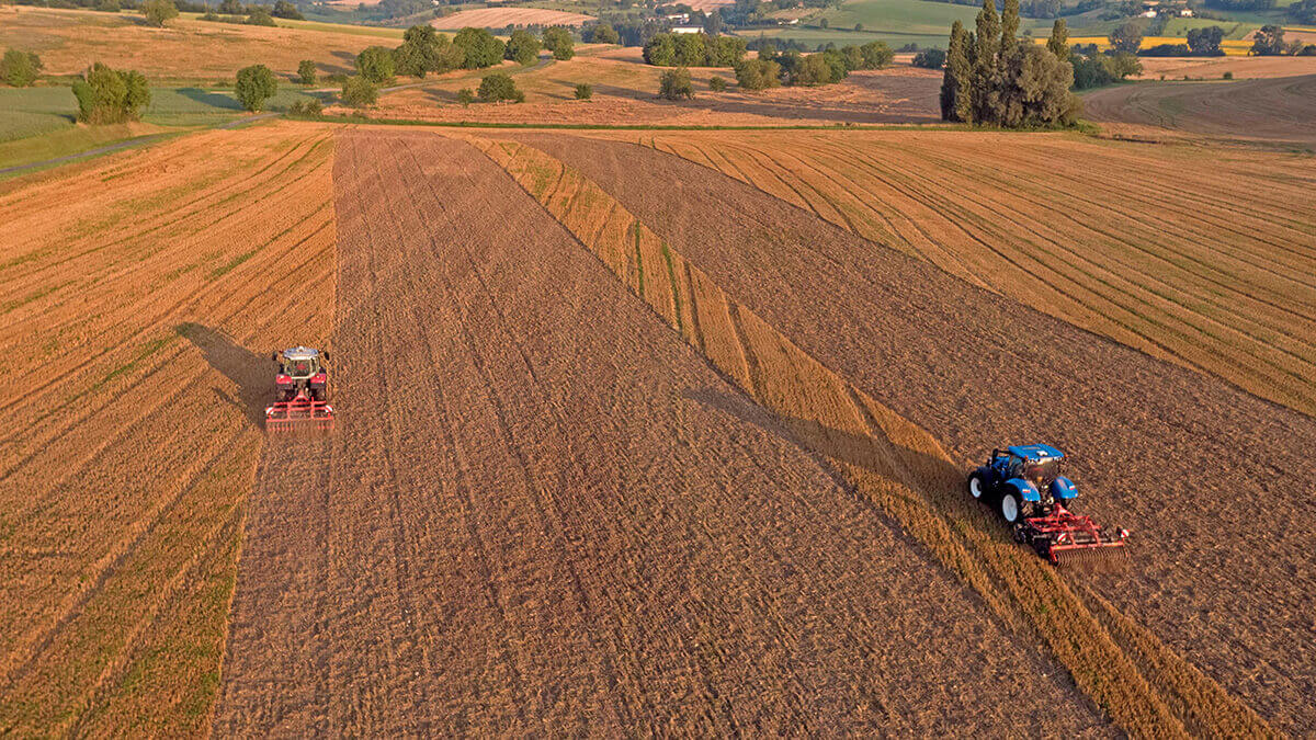 Stubble cultivation: to be carried out all year round | KUHN farm machinery