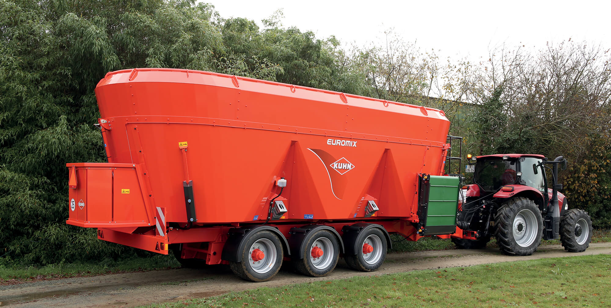 EUROMIX 3 DL mixer wagon | KUHN farm machinery