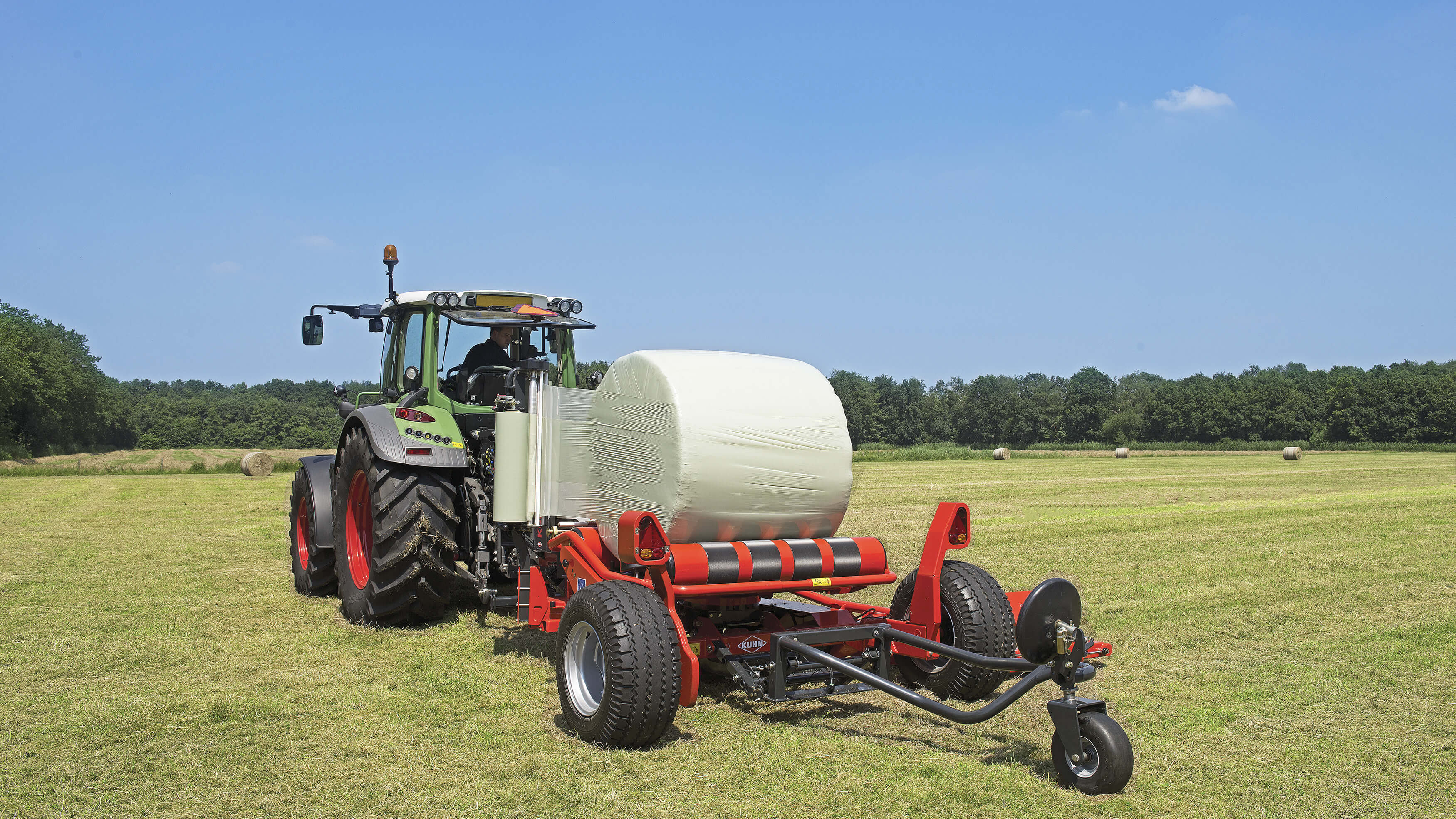 Wrappers | KUHN farm machinery