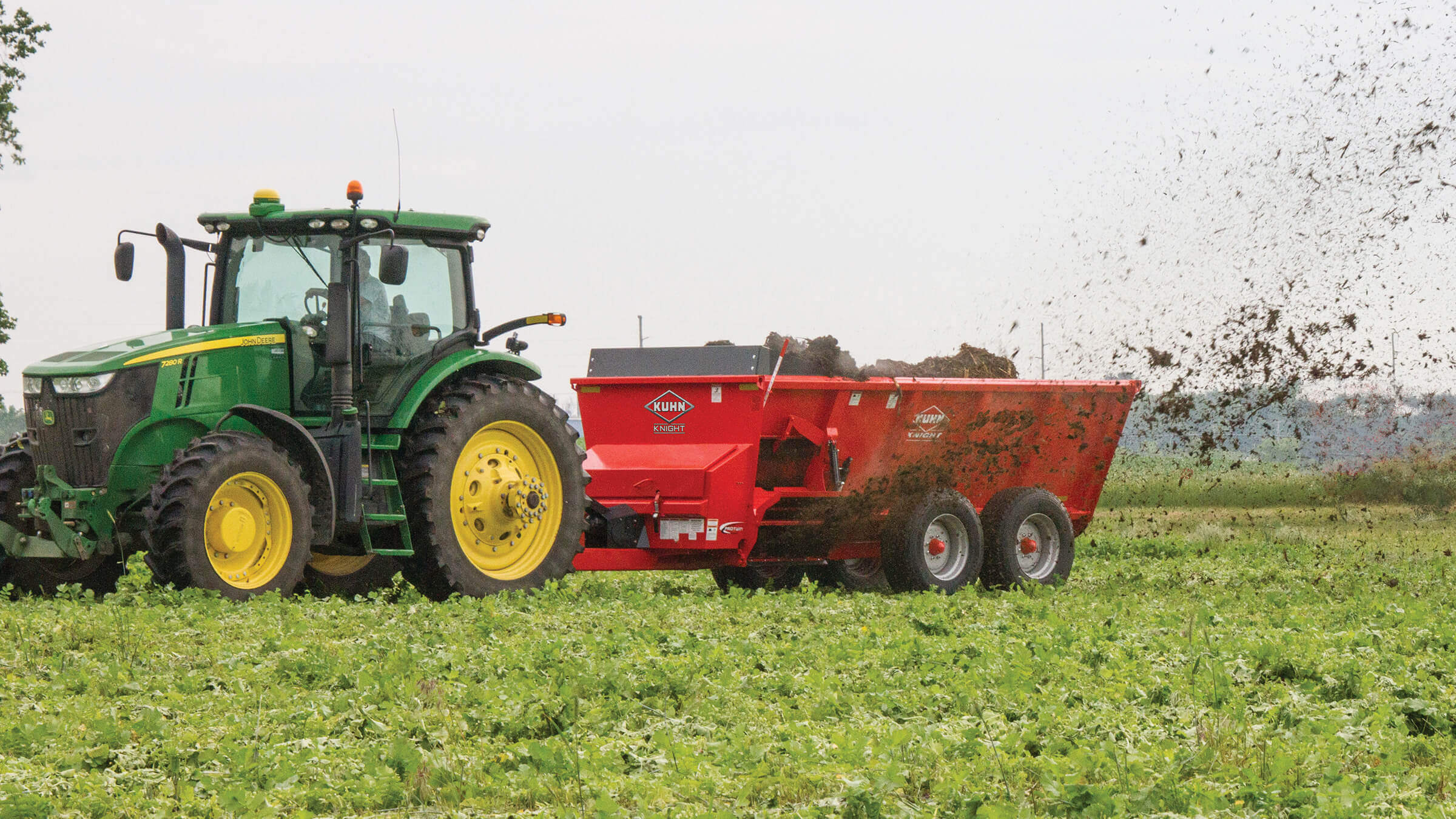SL 100 Series ProTwin Slinger Manure Spreaders | KUHN farm machinery