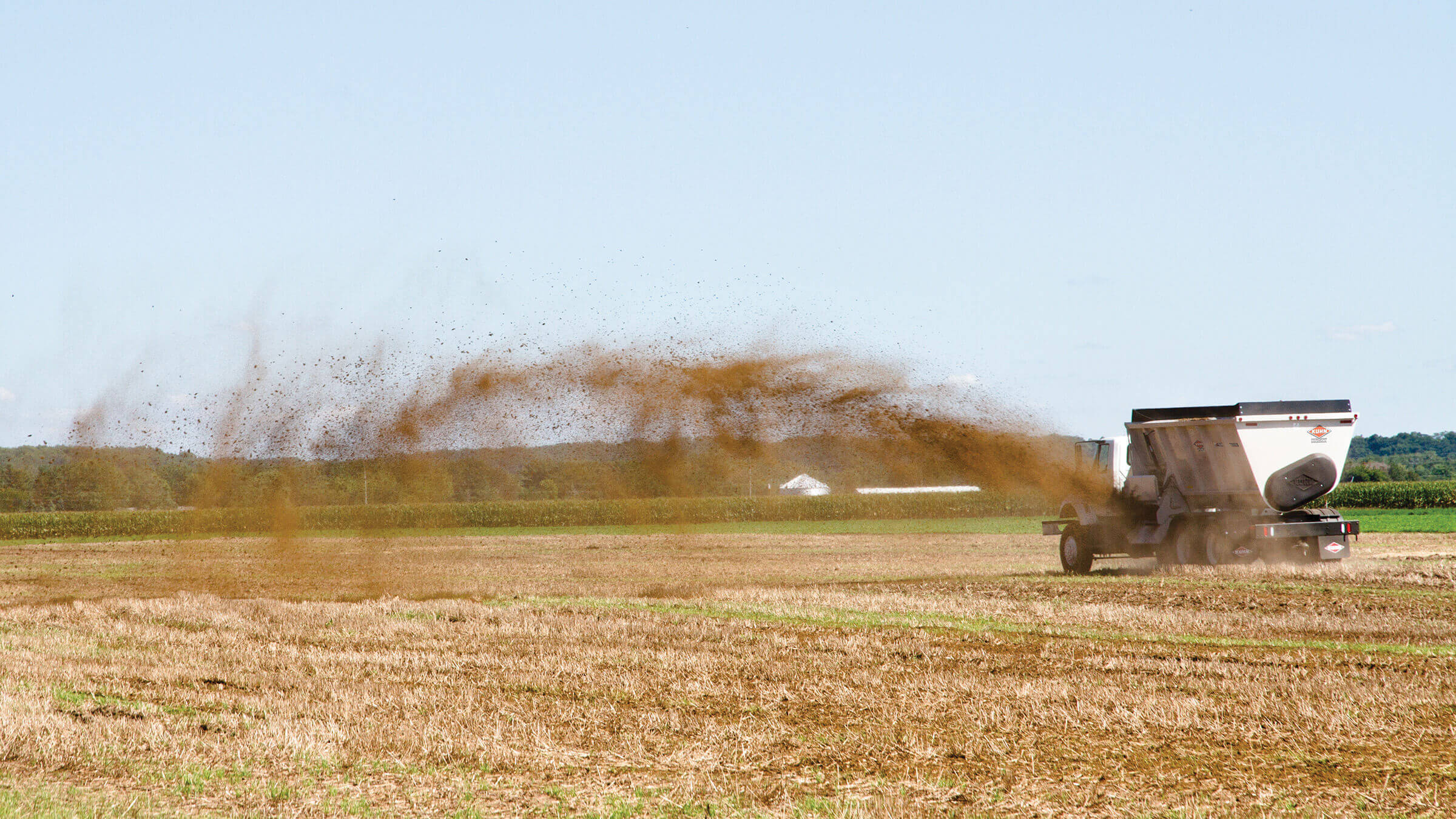 SLC 100 Series ProTwin Slinger Commercial Manure Spreaders | KUHN farm ...