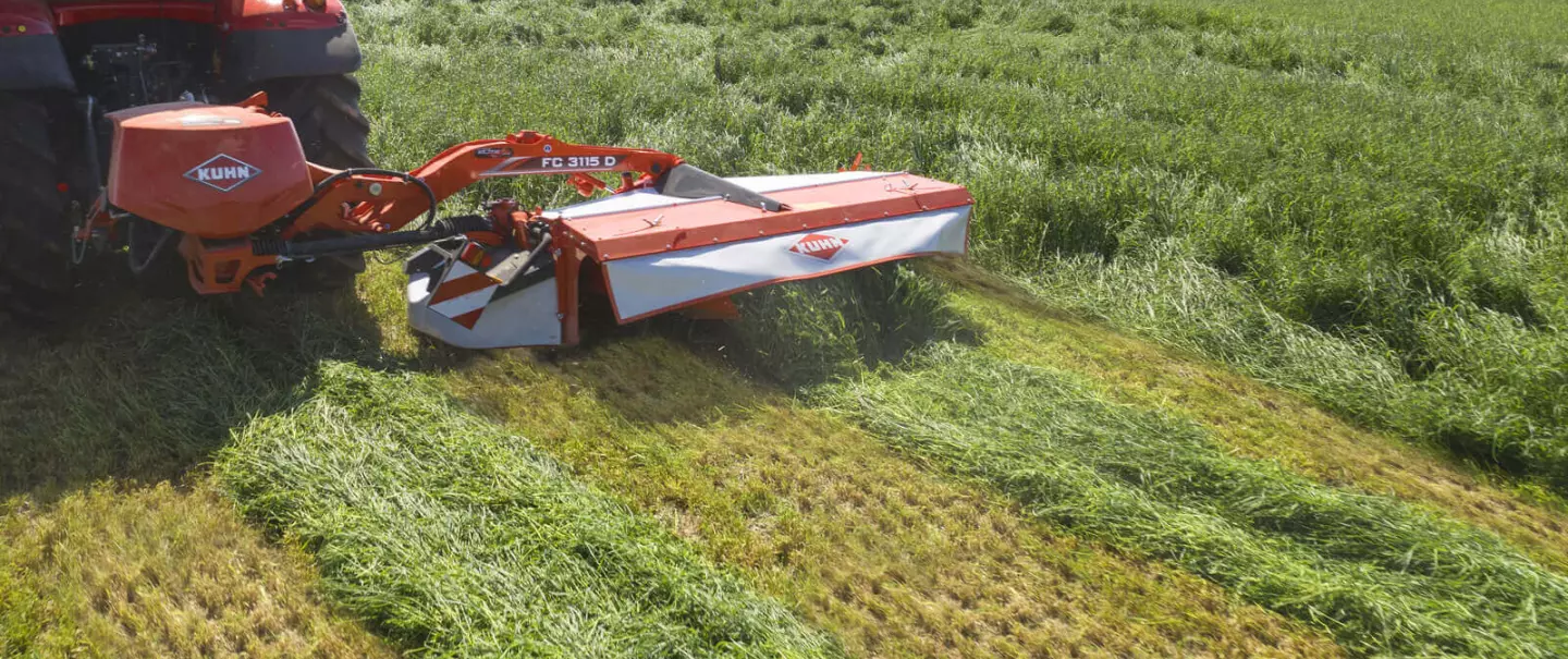 Rear mounted mower conditioners FC 1015 | KUHN farm machinery