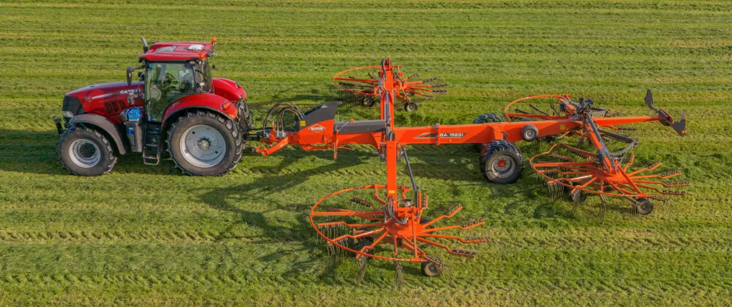 Four-rotor rakes GA 10231 | KUHN farm machinery