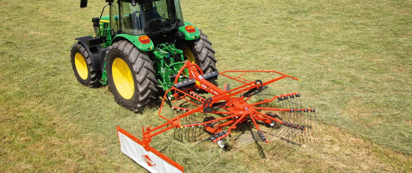 Single rotor rakes GA 300/1001 GM | KUHN farm machinery